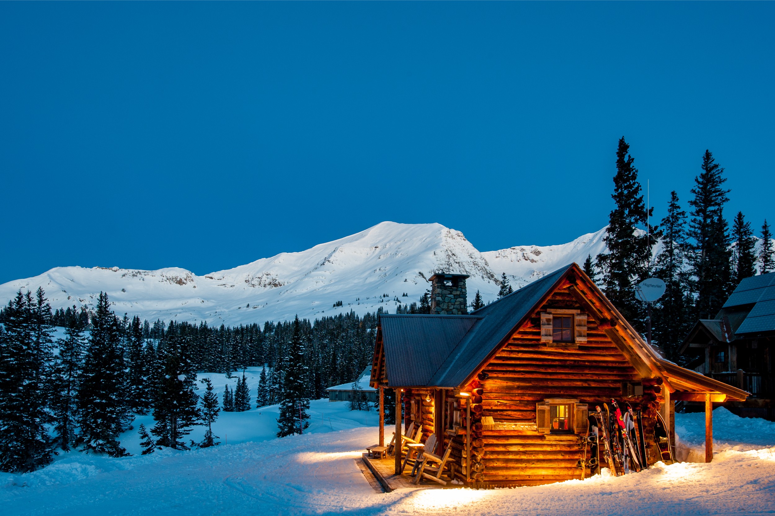 Eleven Scarp Ridge Lodge | Private Cat Skiing in Colorado